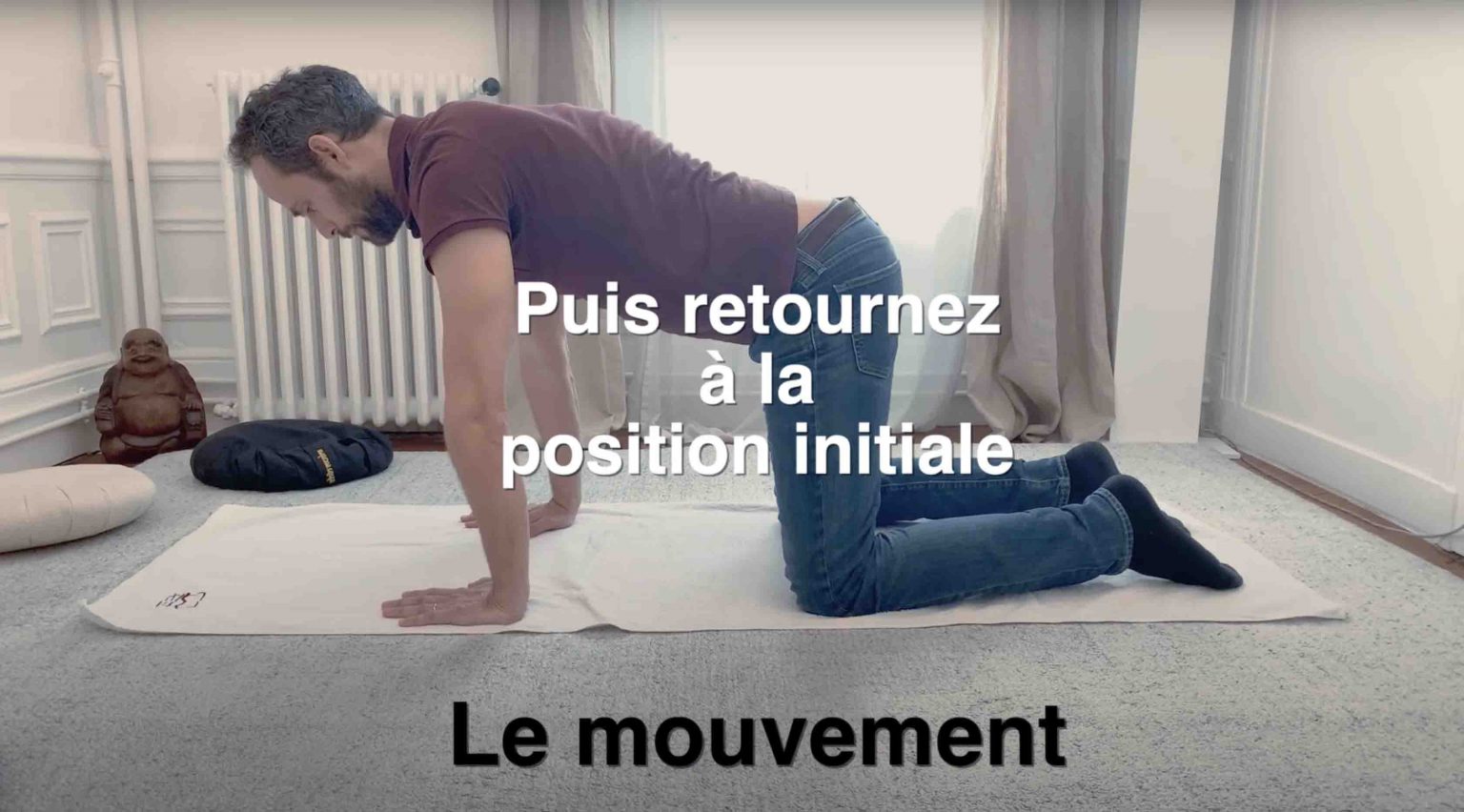 Etirement du bas du dos - un exercice de kiné à faire chez soi - Dos et ...